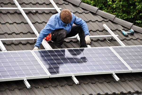 DIY Solar Installation: Their Advantages and Disadvantages